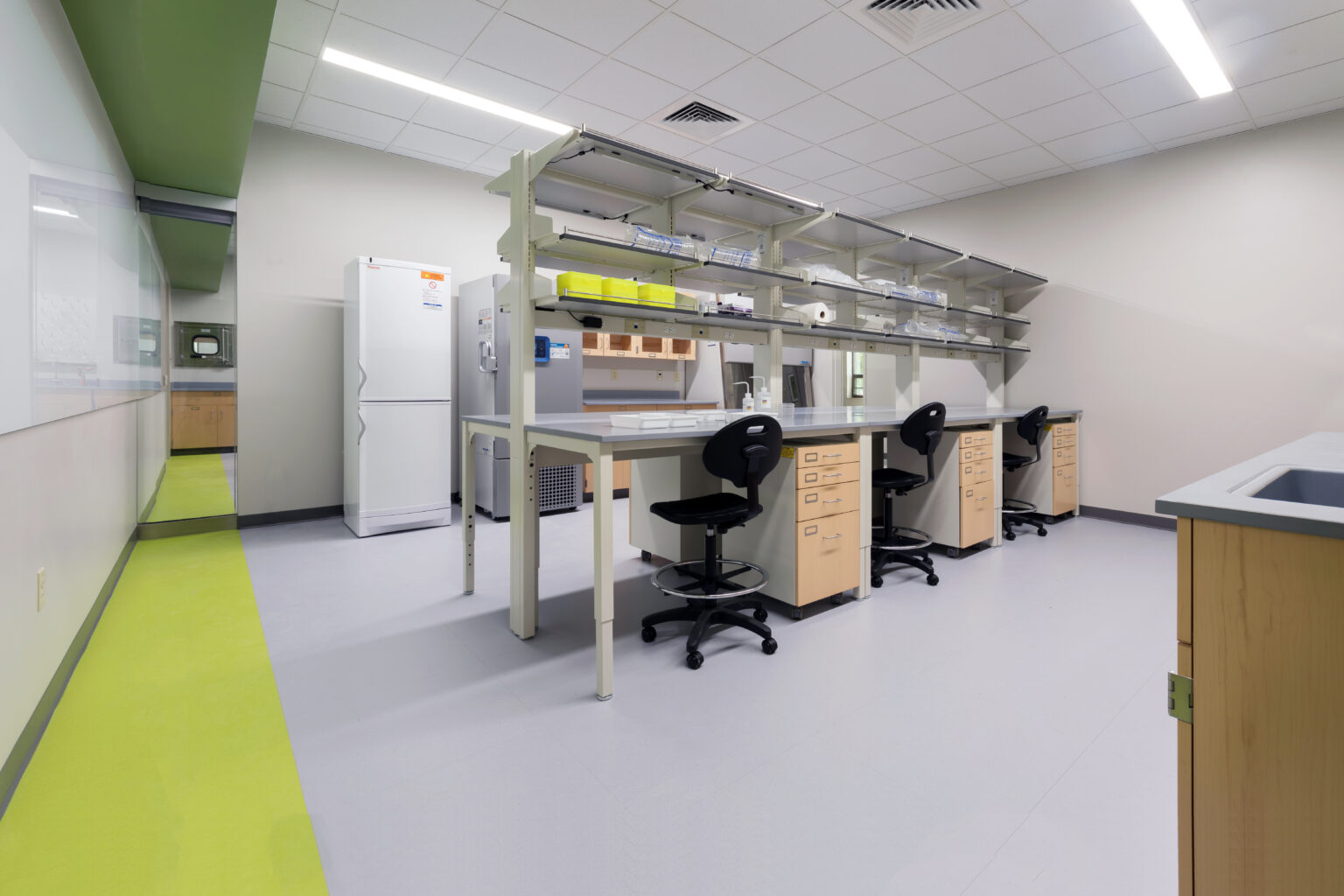UMaine Diagnostic and Research Laboratory - PC Construction
